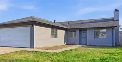 1305 Levi Dr Modesto Ca 95351 Mls 225152792 1 Photo Movoto