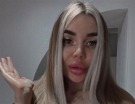 Milky Alena Biography 30 Photos Age Height Real Name Instagram