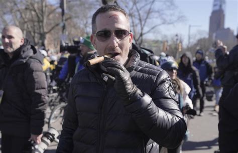 Howie Roseman Took A Beer To The Dome — Fox Sports Knoxville