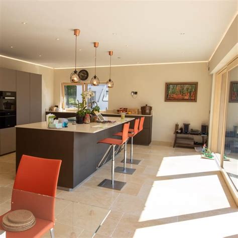 Seashell Natural Stone Floor Tiles White Hall