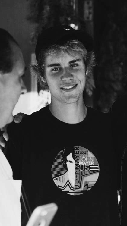 Justin Bieber World Tumbex