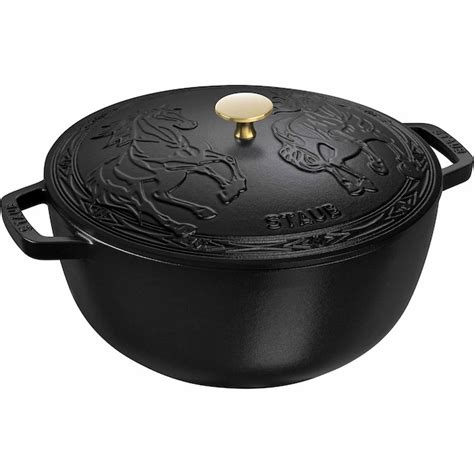 Staub Cast Iron Essential French Oven Dutch Oven 5quart Serves 56 Made