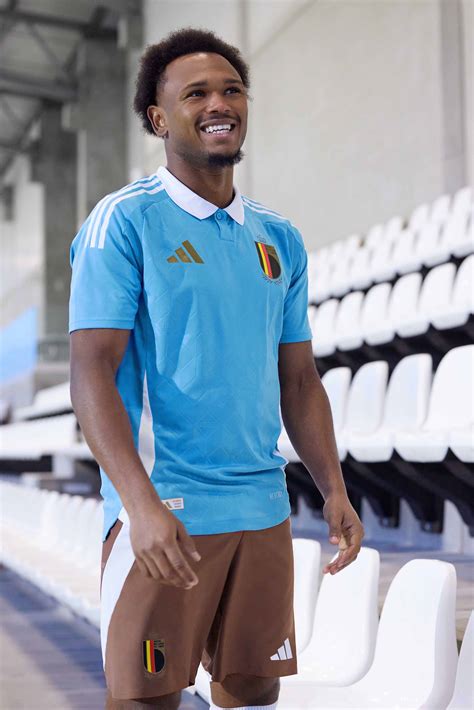 Tintin Inspired Away Kit Homage To Cartoonist Hergé