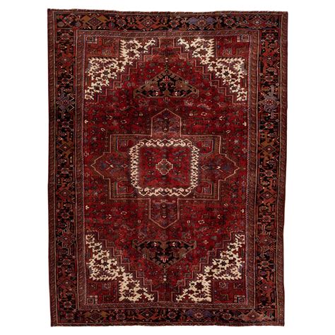 Antique Red Geometric Persian Heriz Rug Effortlessly Chic And
