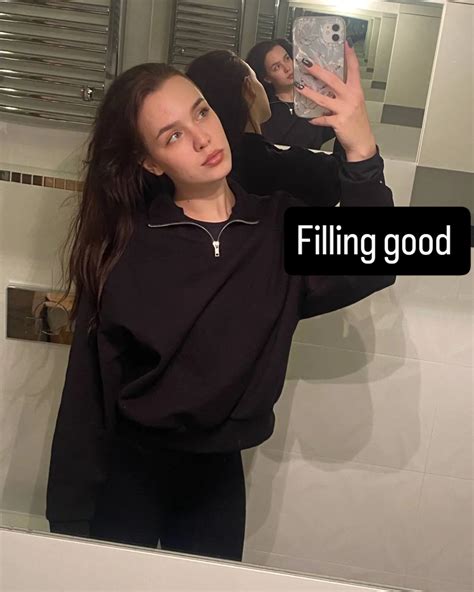 Lily Virgin Lilyvirgin Model • Instagram Photos And Videos