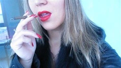 Brown Cigs Without Filter Darias Fetish Kingdom Clips4sale
