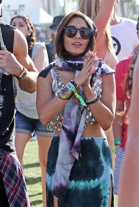 Vanessa Hudgens Outfits Hippie Vanessa Hudgens Outfits Hippie