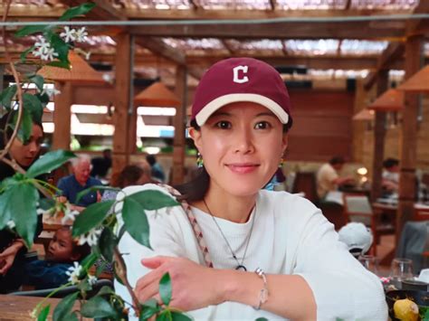 熊書頤 在滿滿鄉村氣息的「園藝」餐廳迎接打風與打風之間的週末 呢兩日個天好清 唔落雨就係藍天白雲