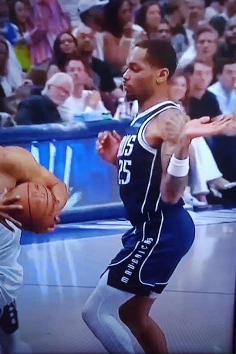 How I See Pikachu Every Time He Gets On Stage 💯🤌🏽🤣 Rdarts