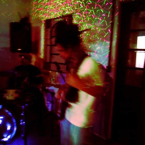 Raphael Idalgo Mena Raphamena • Threads Say More