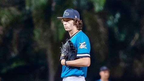 Eric Hermanson April 14 19 Naples Daily News Athlete Of The Week