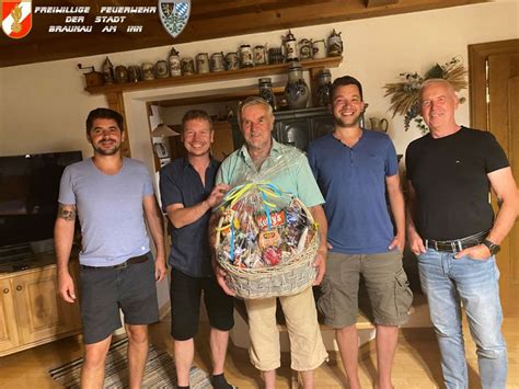 E Abi Paul Reiter Feiert 70 Geburtstag Freiwillige Feuerwehr Braunau