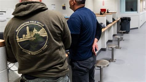 Ice Agents Work To Deport Illegal Immigrants With Criminal Records