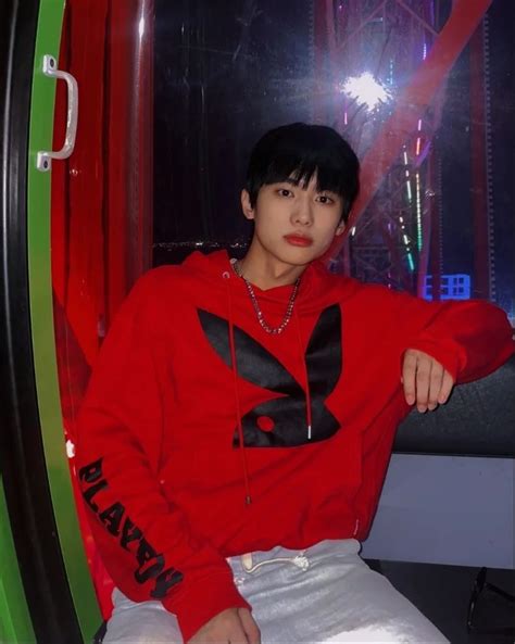 台湾metoo丨炎亚纶遭撤销十大杰出青年资格 涉偷拍性爱片被斥引发负面观感 星岛日报