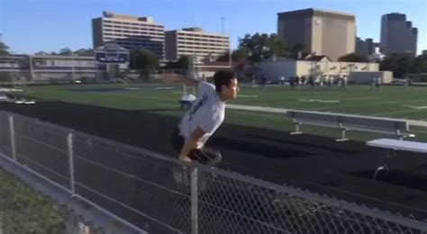Texas Teen Saves Crying Cheerleader Whose Military Father Couldnt Make Performance [video]