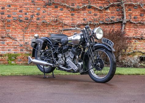 Brough Superior Market Classiccom