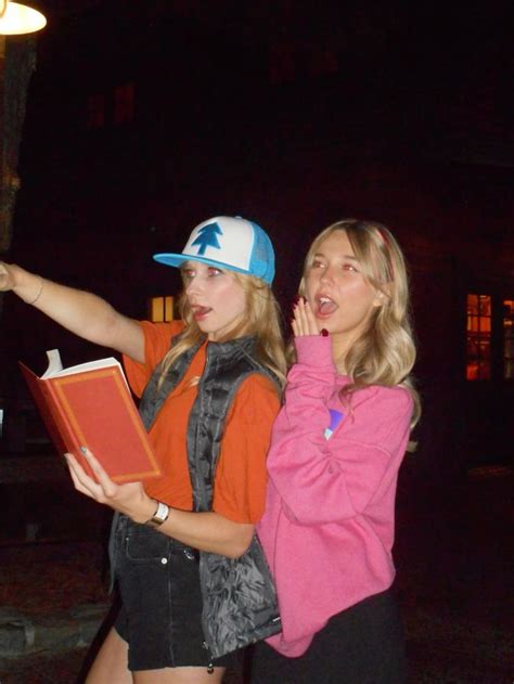 Dipper And Mabel Gravity Falls Halloween Costume In 2024 Duo Halloween Costumes Halloween