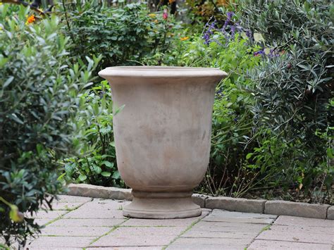 Chianni Urn Planter Tuscan Handcrafted Ceramic Pot Plantatorem