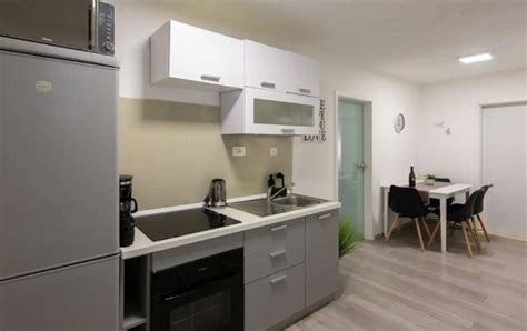 Splitbacvice Two Bedroom App Iznajmljivanje