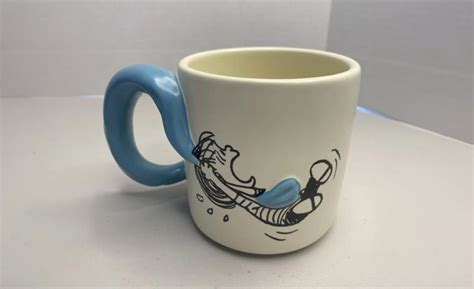 These Peanuts Blanket Handle Coffee Mugs Are A Must Have For Snoopy Fans