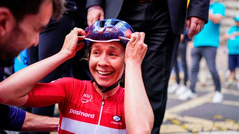 Cecilie Uttrup Ludwig Vinder Vm Bronze I Cykling Femina