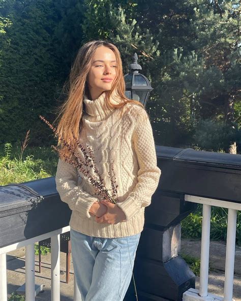 Kristina Pimenova 10 11 2023 Hawtcelebs