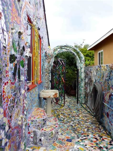 Top Mosaic Art Destinations To Visit This Summer