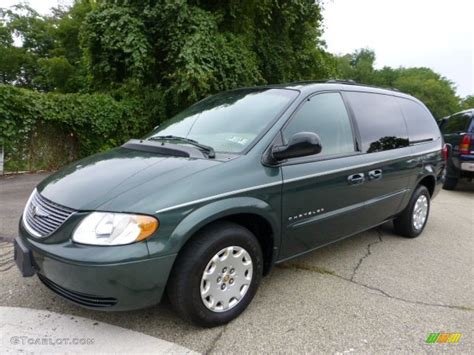 2001 Shale Green Metallic Chrysler Town And Country Lx 69523767 Photo 2 Car