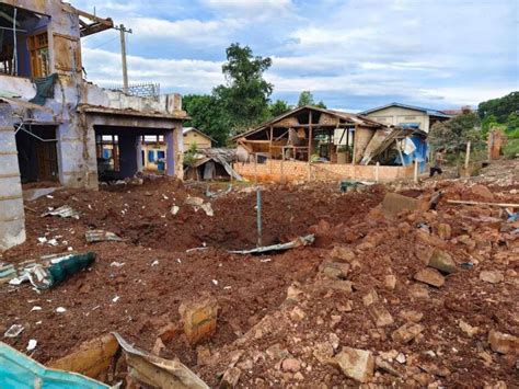 ကောလင်း၊ တောင်သာနှင့် ကျောက်မဲ မြို့နယ်ရှိ ကျေးရွာများကို စစ်တပ်က လေယာဉ်ဖြင့် ဗုံးကျဲ တိုက်ခိုက