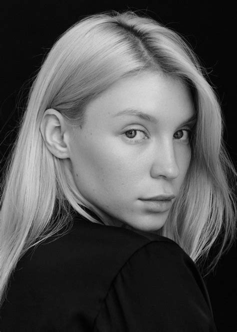 Model Anna Mmg Models