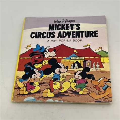 Vintage 1976 Walt Disneys Mickeys Circus Adventure Mini Pop Up Book