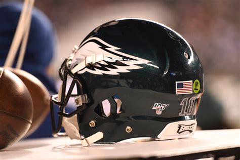 Eagles Vid The Look Of Helmets To Come — Fade To Black Fast Philly Sports
