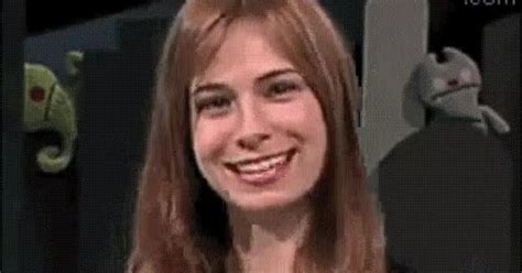 ¡vaya  Veronica Belmont Sin Duda Sabe Como Llamar La Atención Del