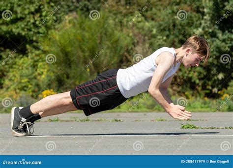Teenage Boy Doing Push Ups Outside Stock Image Image Of Stretch
