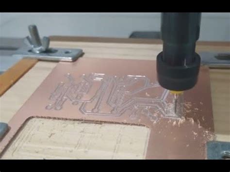 Como Fabricar Un Pcb Con Una Mini Cnc Youtube