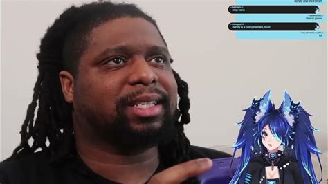 Vtuber Spite Reacts To Your Memes In Discord Youtube