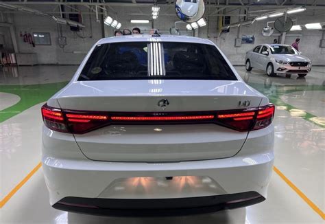 مشخصات فنی تارا ایران خودرو تصاویر داخل ماشین تارا کارمادیو