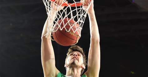 Türk Telekom Emircan Koşutu Kadrosuna Kattı Eurohoops