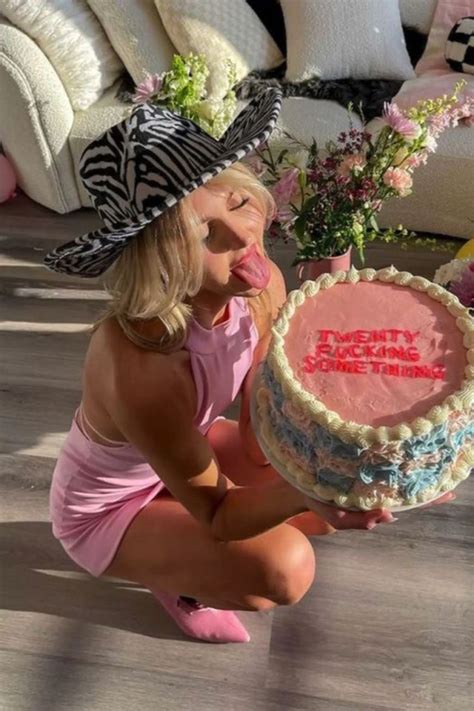 12 Amazing 25th Birthday Themes For A Unique Party Its Claudia G