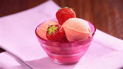 Gelato Alla Fragola Ricette Dolci Cookaround