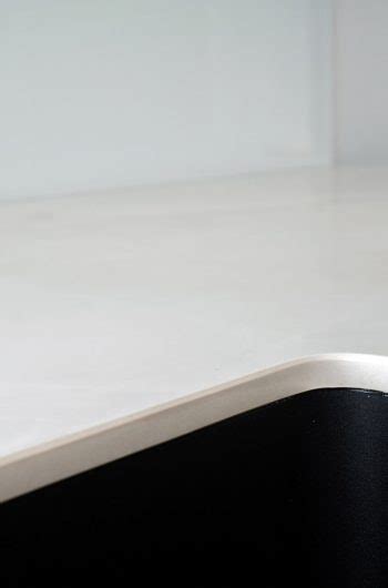 Spiek Kwarcowy Dekton Helena Kontin