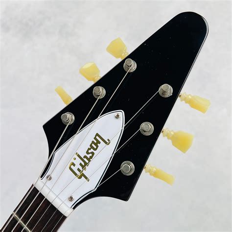 Gibson Custom Shop 1967 Flying V Vibrola 2021 Sparkling Burgundy Tone