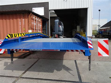 Extremely Flat Mobile Loading Ramp Butt Gmbh