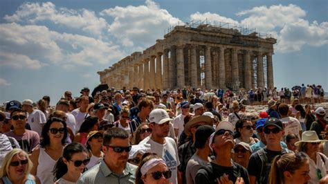 Tourists Are Packing European Hotspots Boosted By Americans