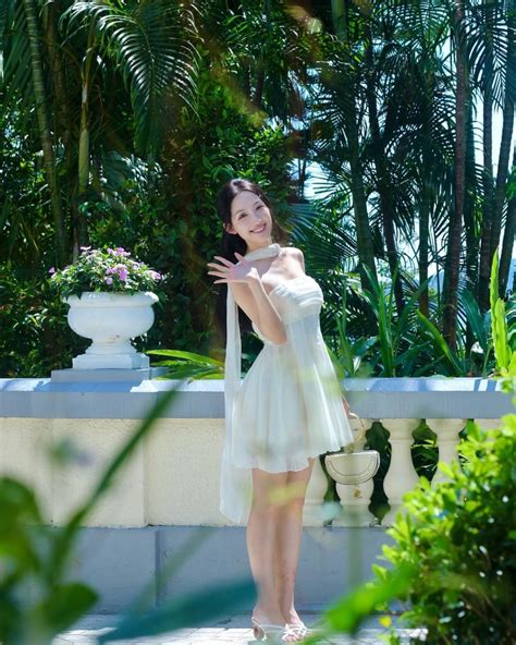 海兒晒3年前「人比花嬌」舊照 吊帶短裙騷好身材獲網民讚gfable 娛樂台 香港高登討論區