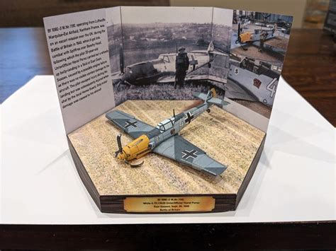 1100 Messerschmitt Bf 109e3 White 4 Paper Model Ecardmodels