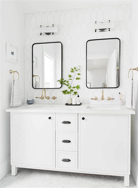 How To Put Knobs On Bathroom Cabinets Rispa