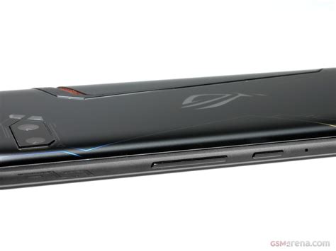 Asus Rog Phone Ii Zs Kl Pictures Official Photos