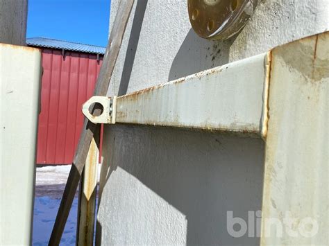 Glasfibertankar 10 Kbm Blinto Auktioner