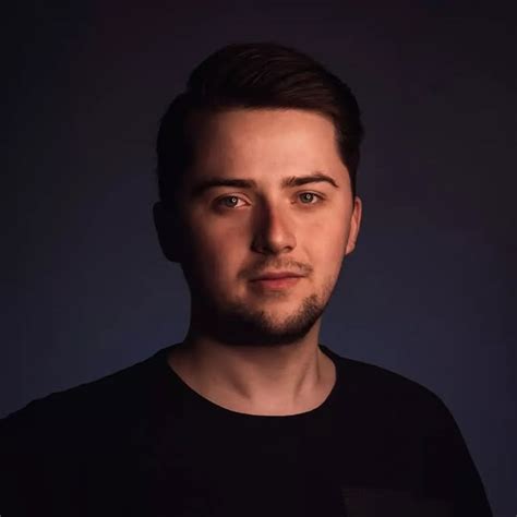 João Victor Litke Litkefotografias • Threads Say More